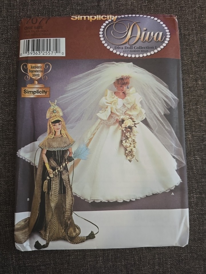 Simplicity 7077 Diva Pattern Barbie Doll Costume and Wedding Dress Gown ...
