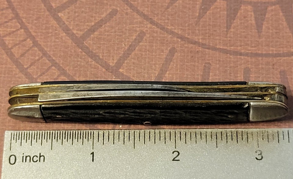 CAMCO Knife USA By Camillus Two Blade Serpentine Jack Black Jigged ...