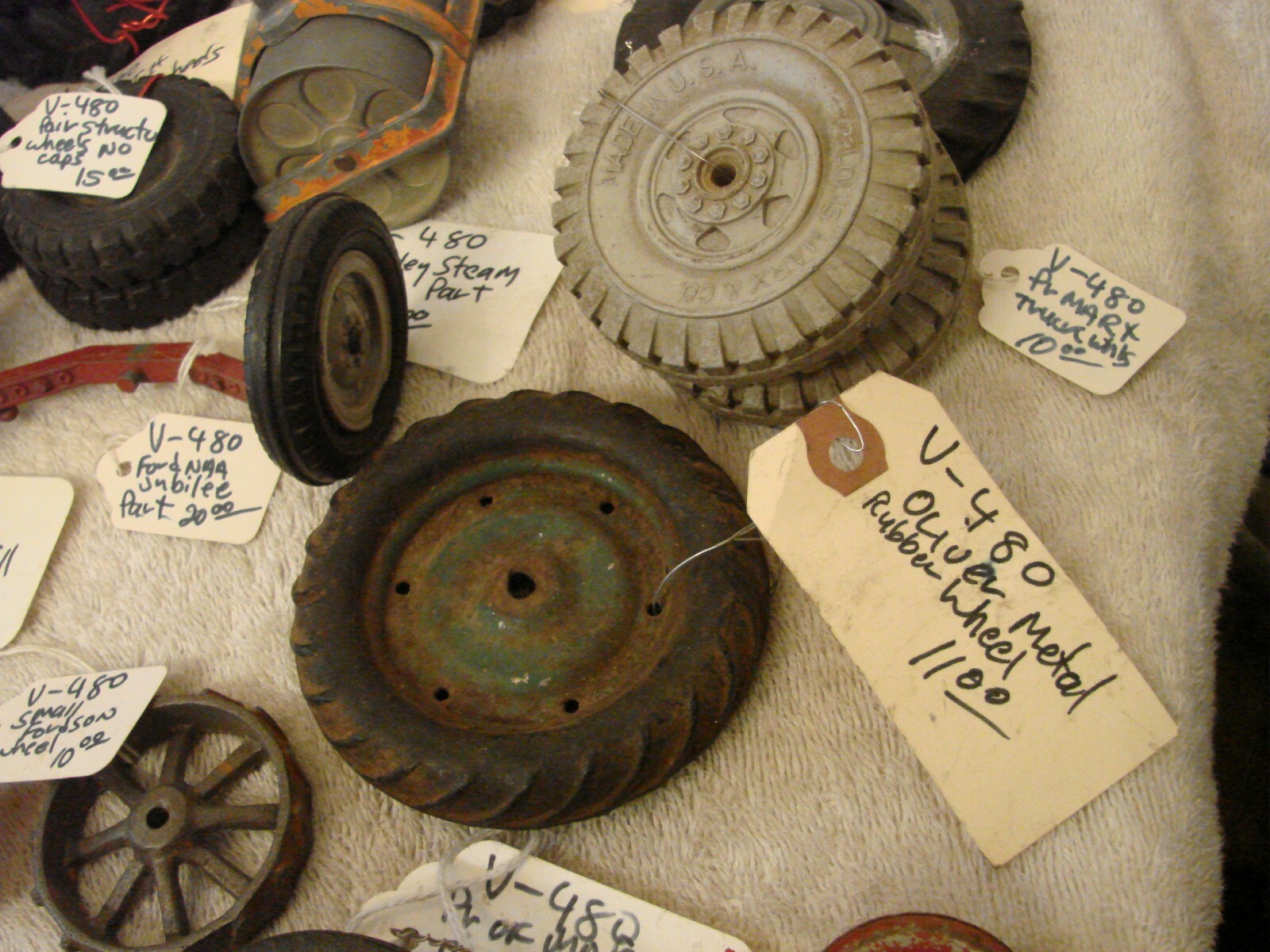 VINTAGE TOY TIRES & TONKA GROUP LOT JD -IHC-BUCKEYE GRILL BUDDY L ...