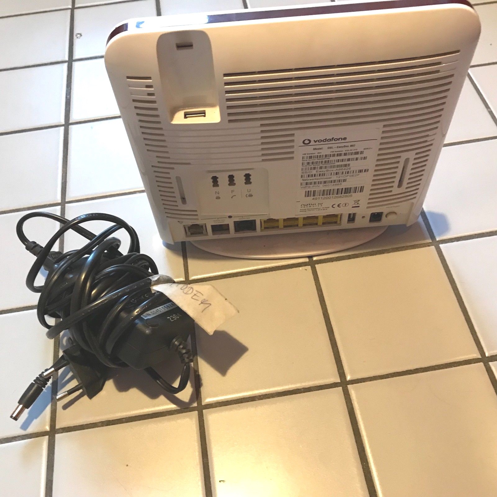 Vodafone DSL- EasyBox 802 Wlan Router incl. Telefonie- & Fax Anschlüsse ...