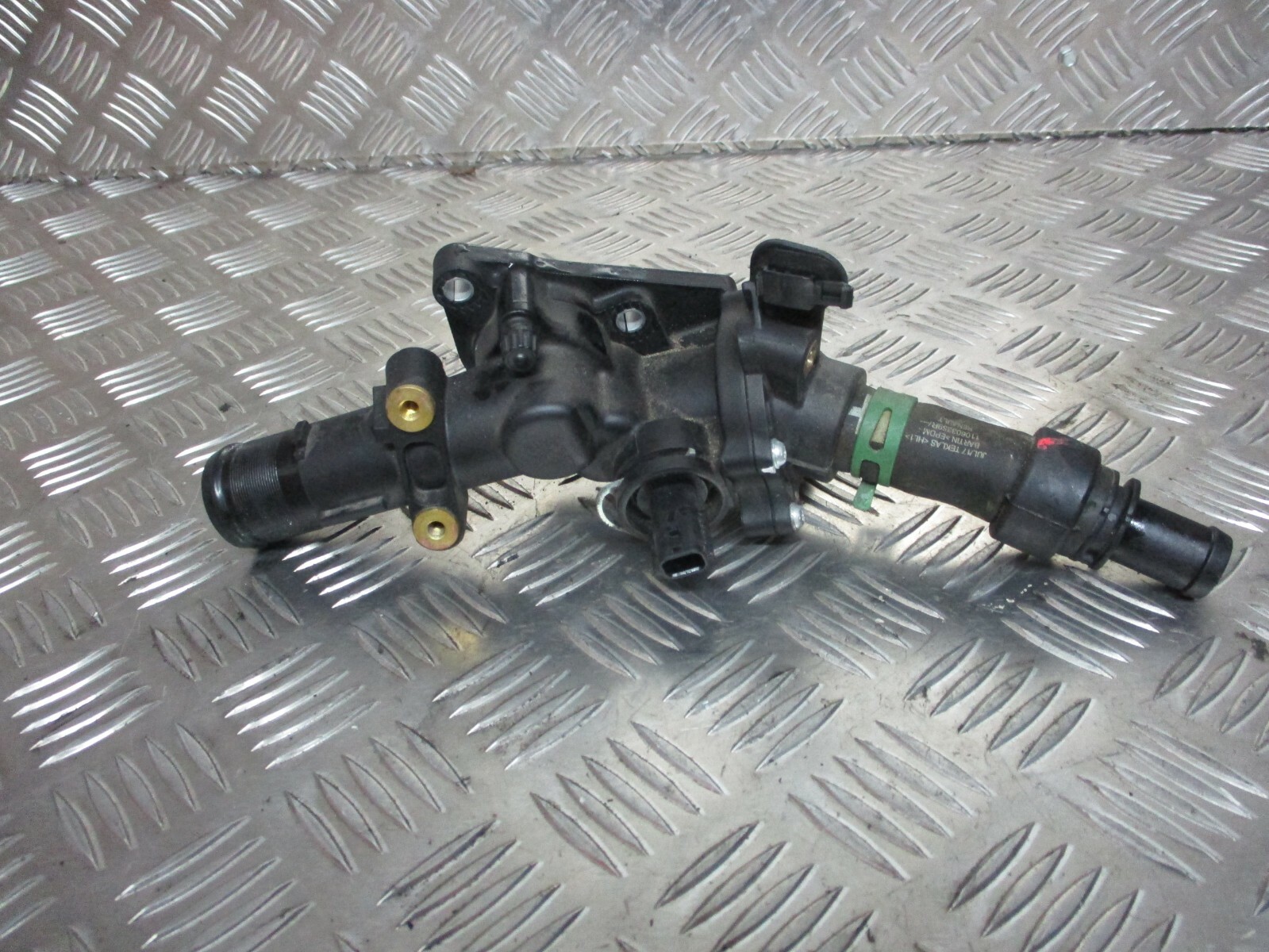 2015-18 RENAULT CAPTURE THERMOSTAT HOUSING 110602770R GENUINE OEM | eBay UK