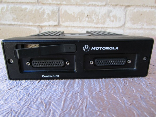 Motorola XTL 5000 P25 Digital 700/800mhz Mobile Radio Xtl5000 for sale ...