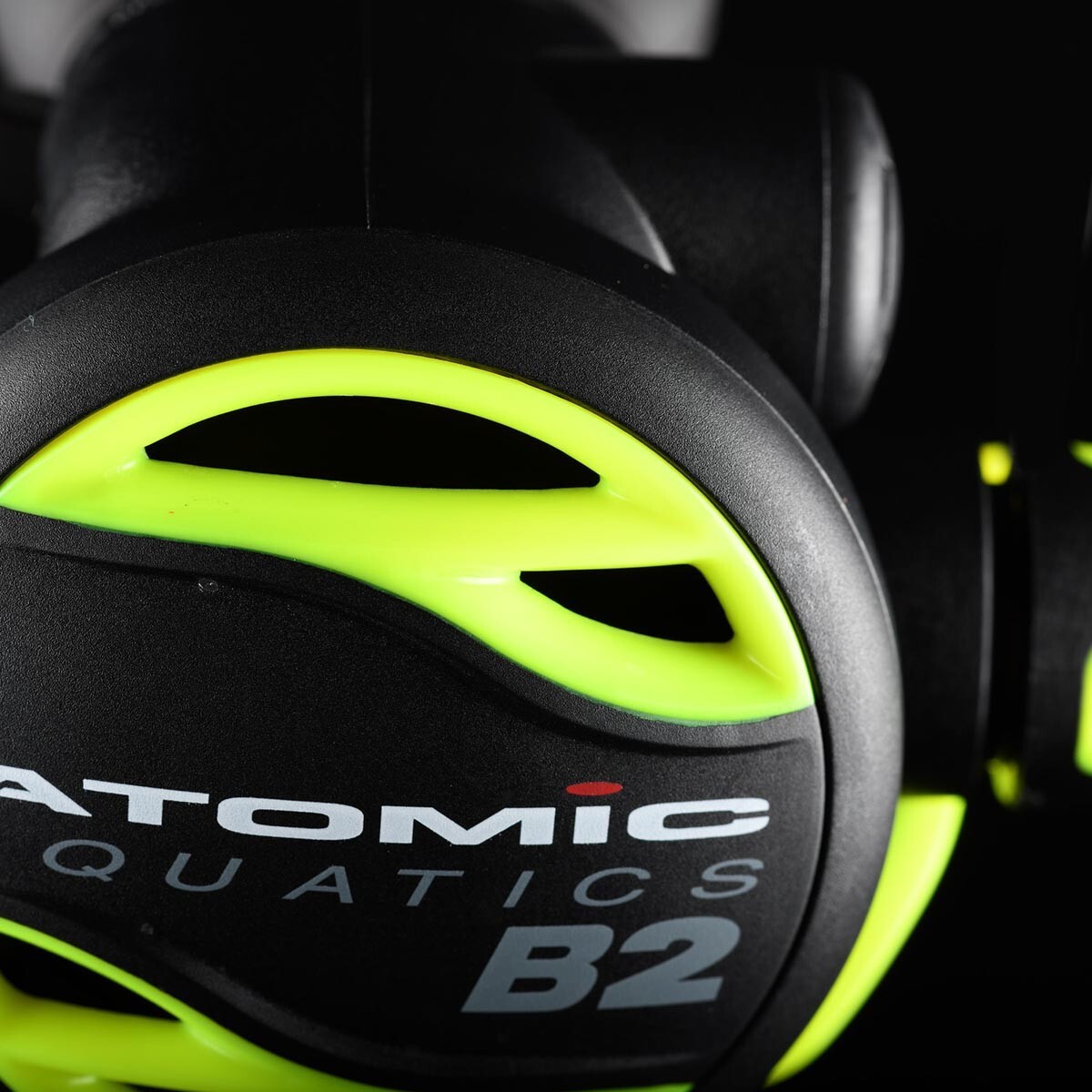 Atomic Aquatics B2 Octopus - Yellow - Scuba Diving Regulator Octo - 02 ...