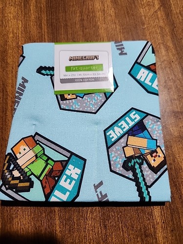 BRAND NEW COTTON MINECRAFT STEVE AND ALEX BADGES PRE-CUT FAT QUARTER 18 ...
