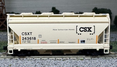 N Scale - MTL 09200390 CSX Transportation 2-Bay Covered Hopper ...