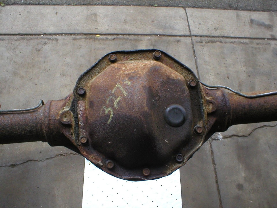 1985-89 Nine 9 Bolt Rear end Borg Warner differential outer housing ...