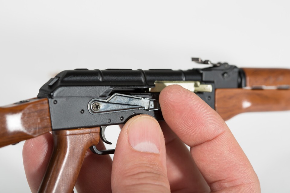 Miniature AK-47 Collectible Model | 1/3 Scale Replica Non-firing Model ...