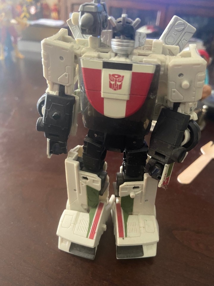 Transformers Lot Of 10 Ratchet, Arcee, Rodimus Prime, Siege War For ...