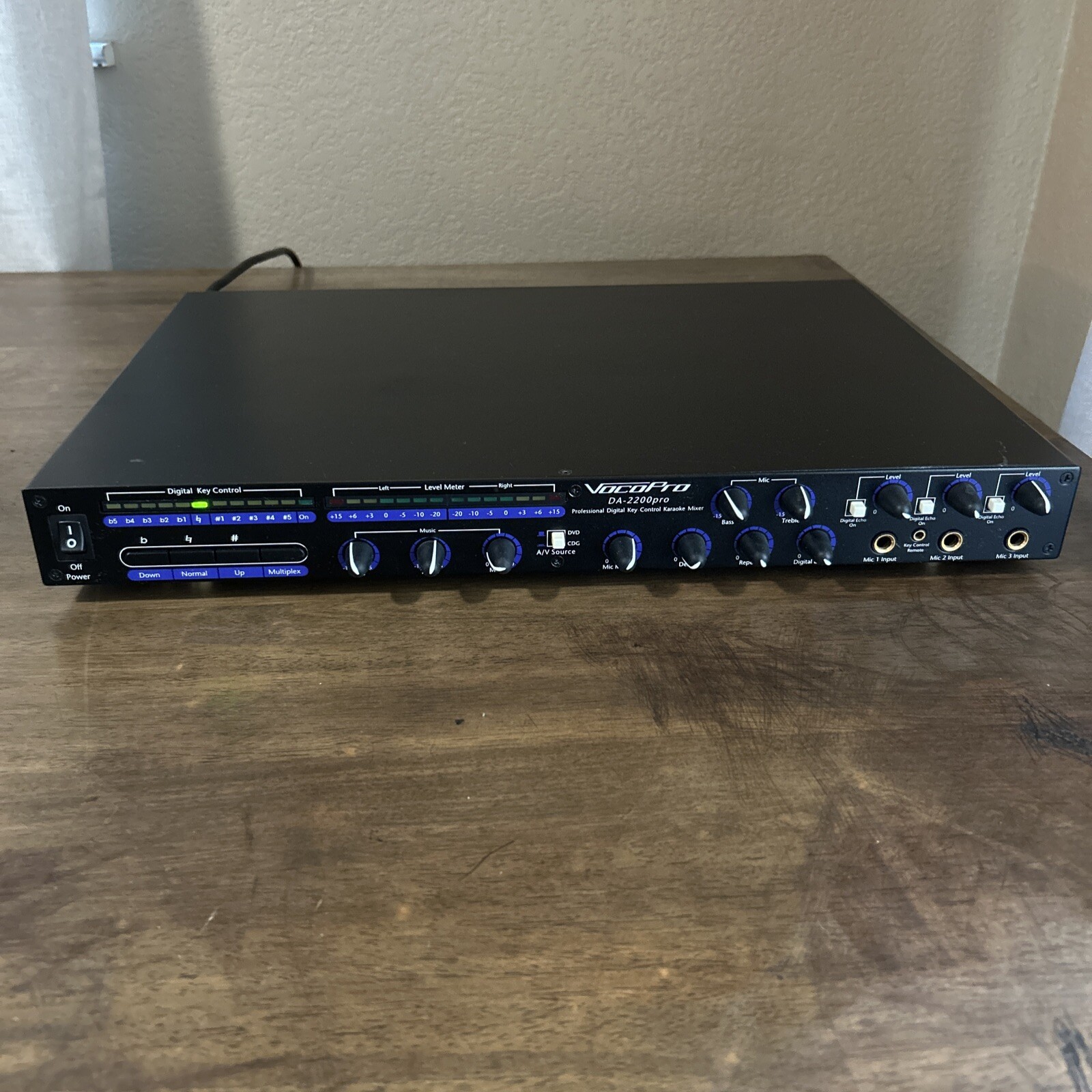 VOCO PRO EFFECT PROFESSIONAL DIGITAL KEY CONTROL KARAOKE MIXER DA ...