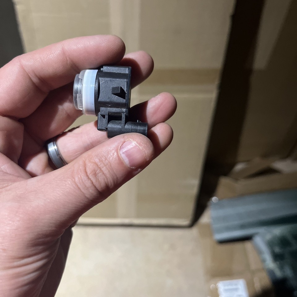 Park Sensor - Genesis Gv80 2025 (99310-L1820-EB) | eBay