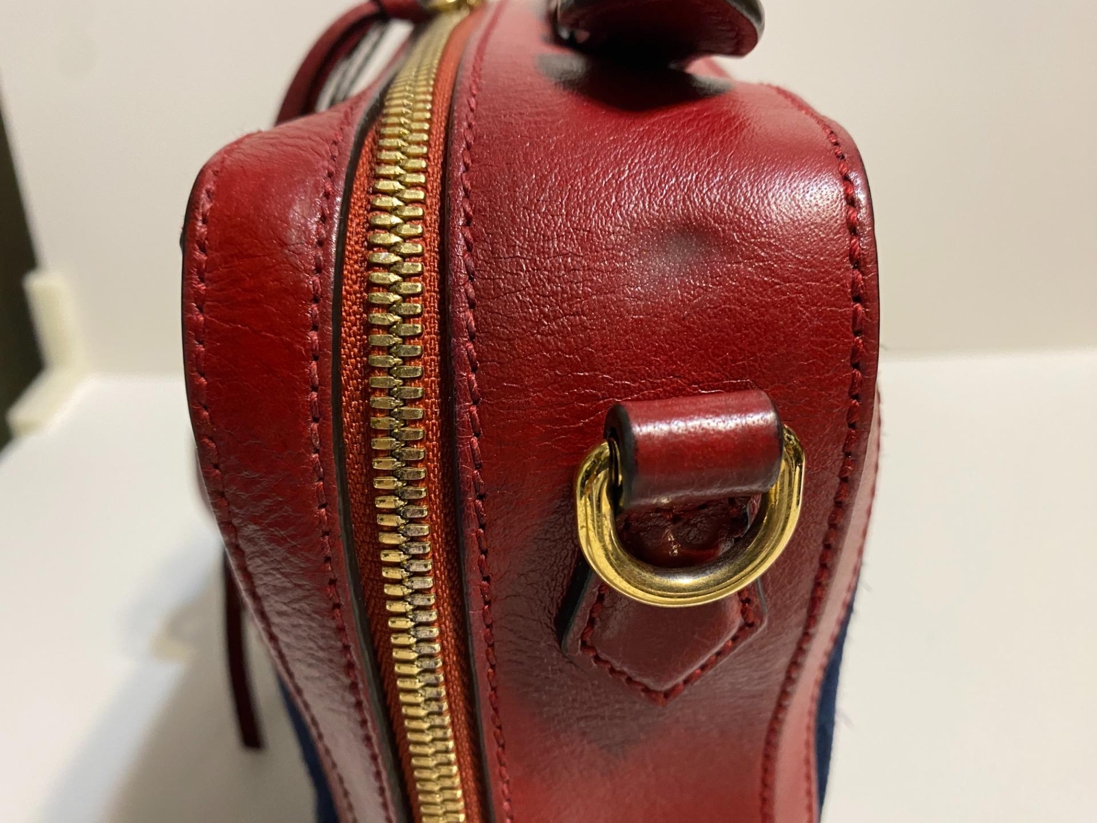 Authentic GUCCI Blue Suede Red Trim Ophidia Zip Around Camera Bag | eBay