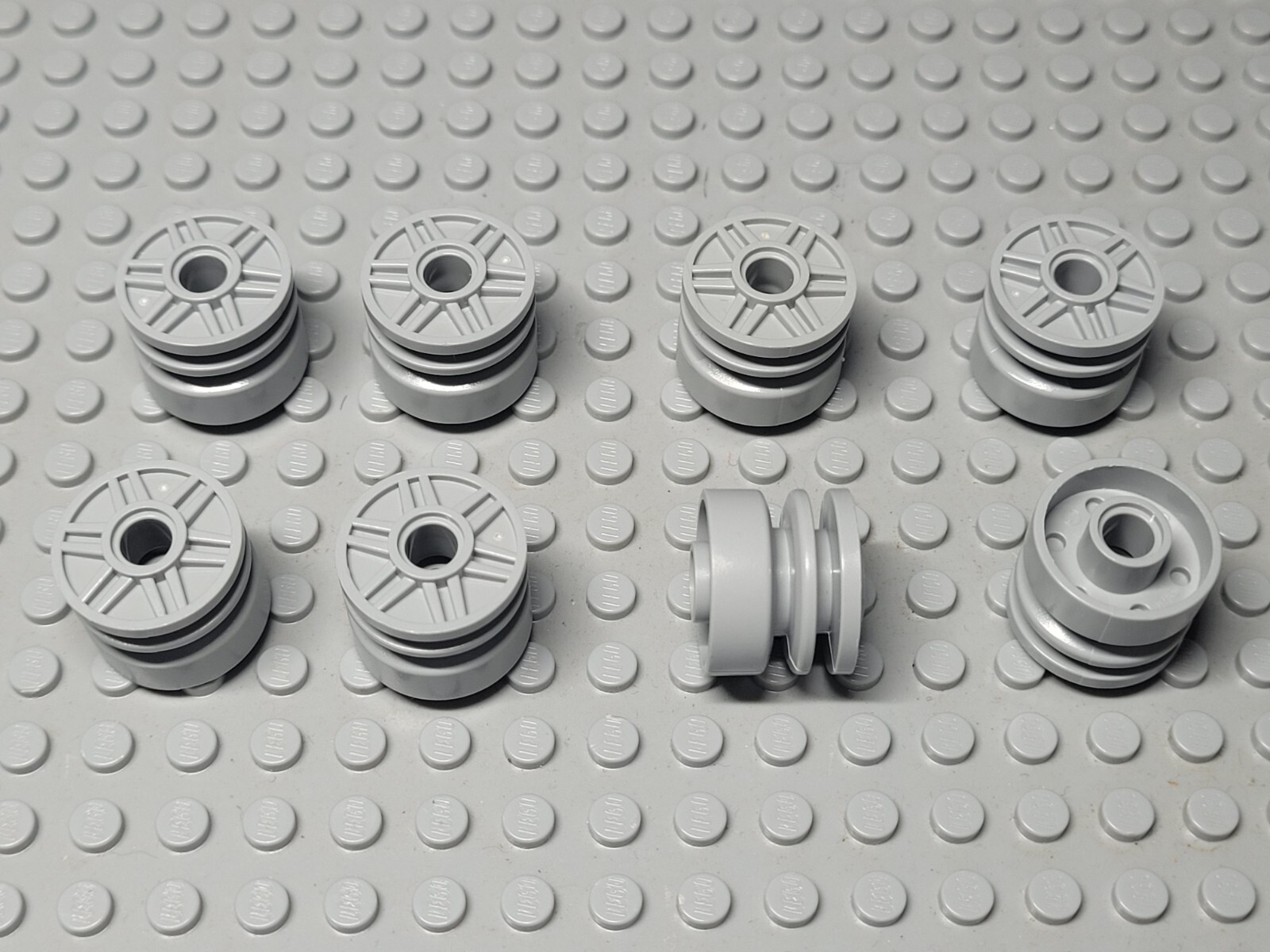 Lego Wheels and Tyres 56092/11208/41896/60208 Various colours/sizes ...
