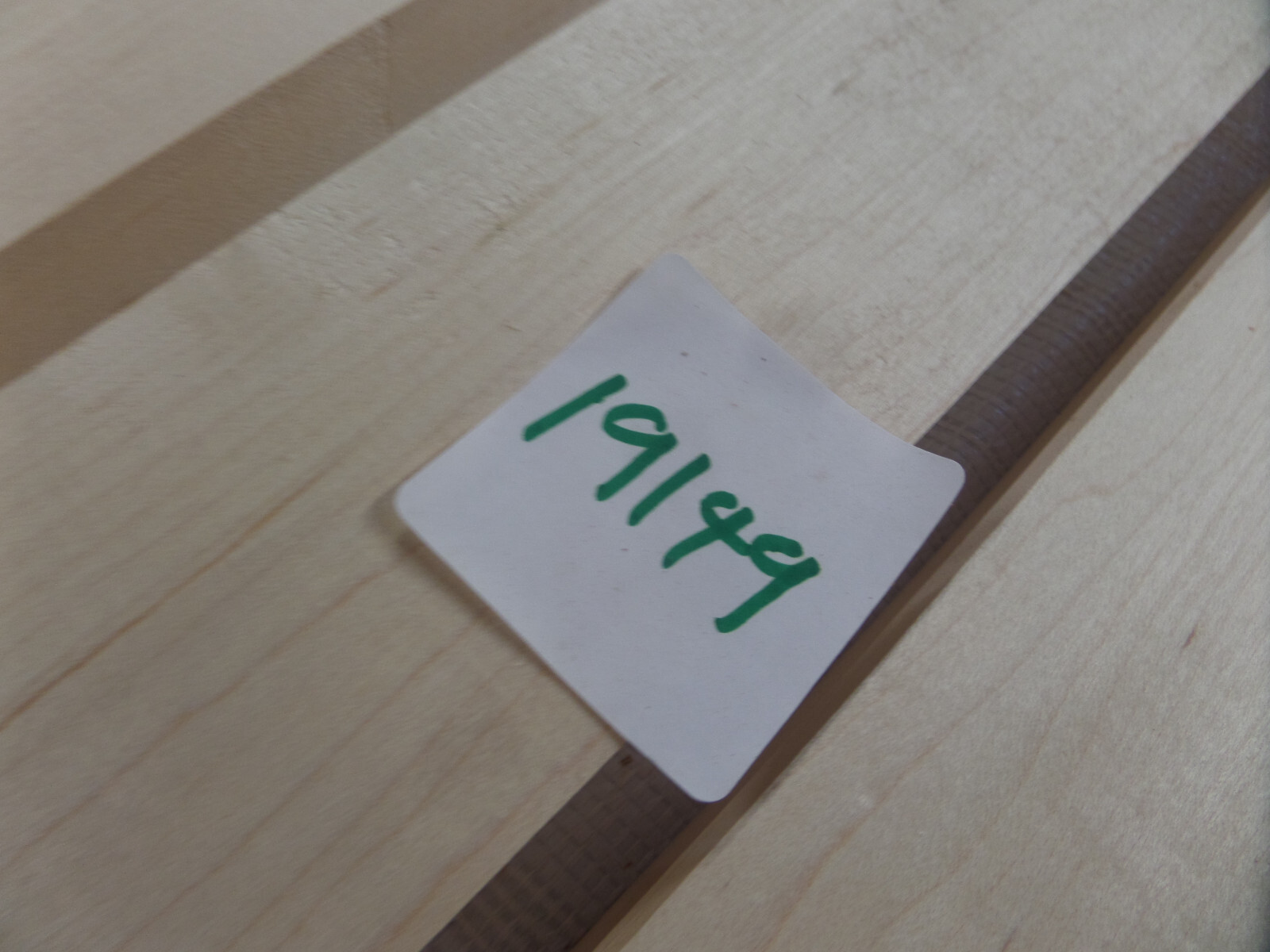 Maple hardwood timber board 4 @ 1.01m x 80mm x 28mm (19149R6) stave ...