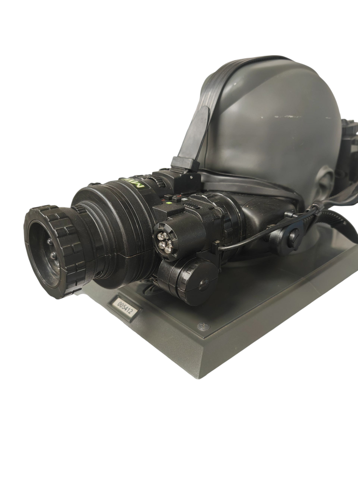 Infinity Ward Modern Warfare 2 Night Vision Goggles – Black – Good ...
