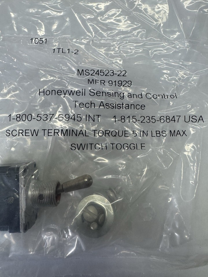 1-TL1-2 Honeywell MS24523-22 SPST TOGGLE SWITCH ON-OFF Mil-Spec ...