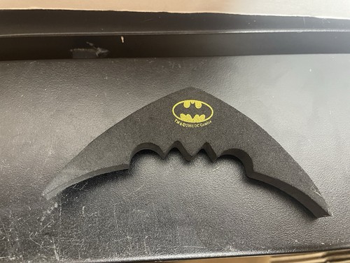 Vintage 2001 DC Comics Foam Batman Batarang Boomerang Bat-A-Rang | eBay