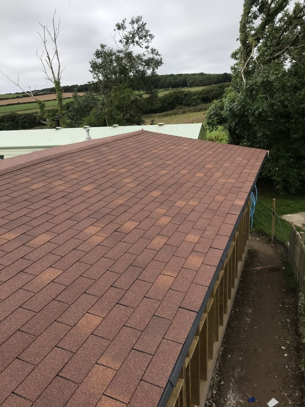 SUPER Felt Roofing Shingles | Shed Roof Shingles | BROWN RECTANGULAR ...