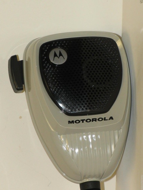 Motorola HMN1090D Standard Palm Microphone for APX and XTL Radios for ...