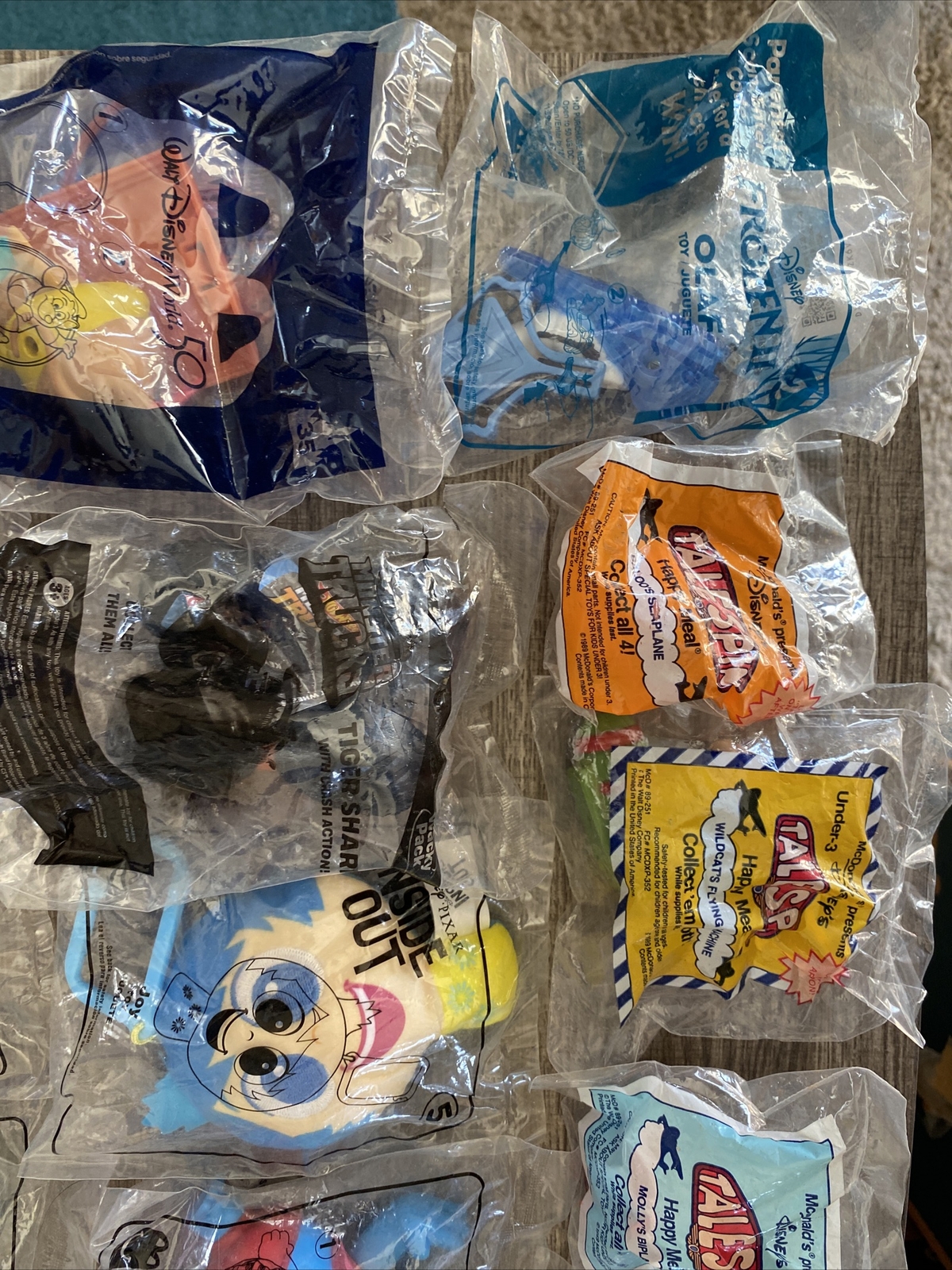 Mix Lot Of Fast Food Kids Meal Toys Lot of 22 Different Types Of Toys ...