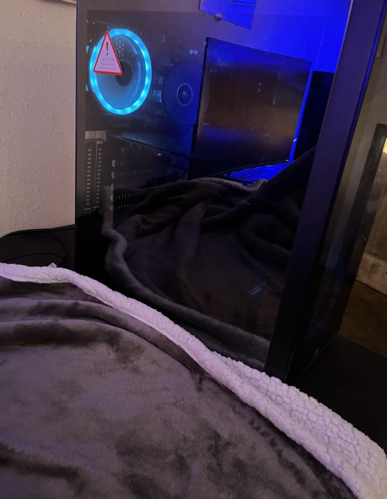 iBUYPOWER Element 9260 (i7-9700F 3.0Ghz, GeForce GTX 1660 Ti 6GB, 16GB ...