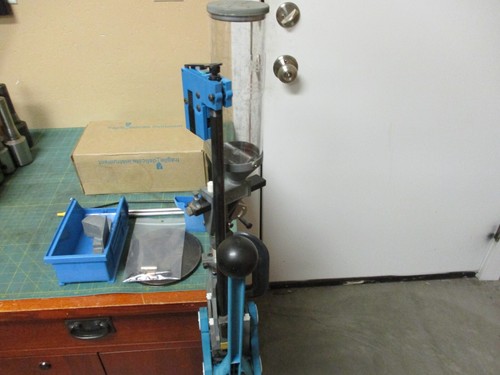RELOADING TOOLS * PRESS * DILLON * SQUARE DEAL B * 38 SPL / 357 MAG ...