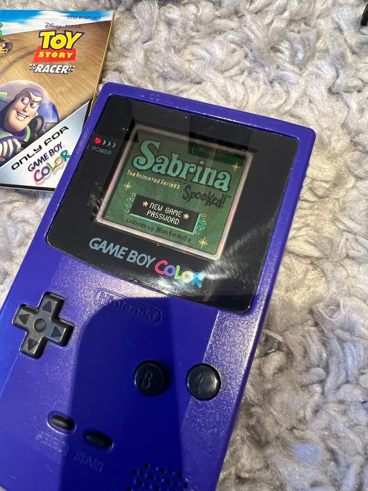 Nintendo Gameboy Color - Grape/Purple Colour CGB-001, Includes Game ...