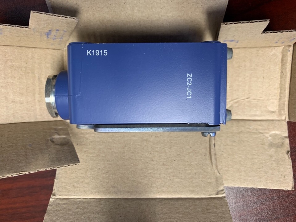 Telemecanique limit switch ZC2JC1 | eBay