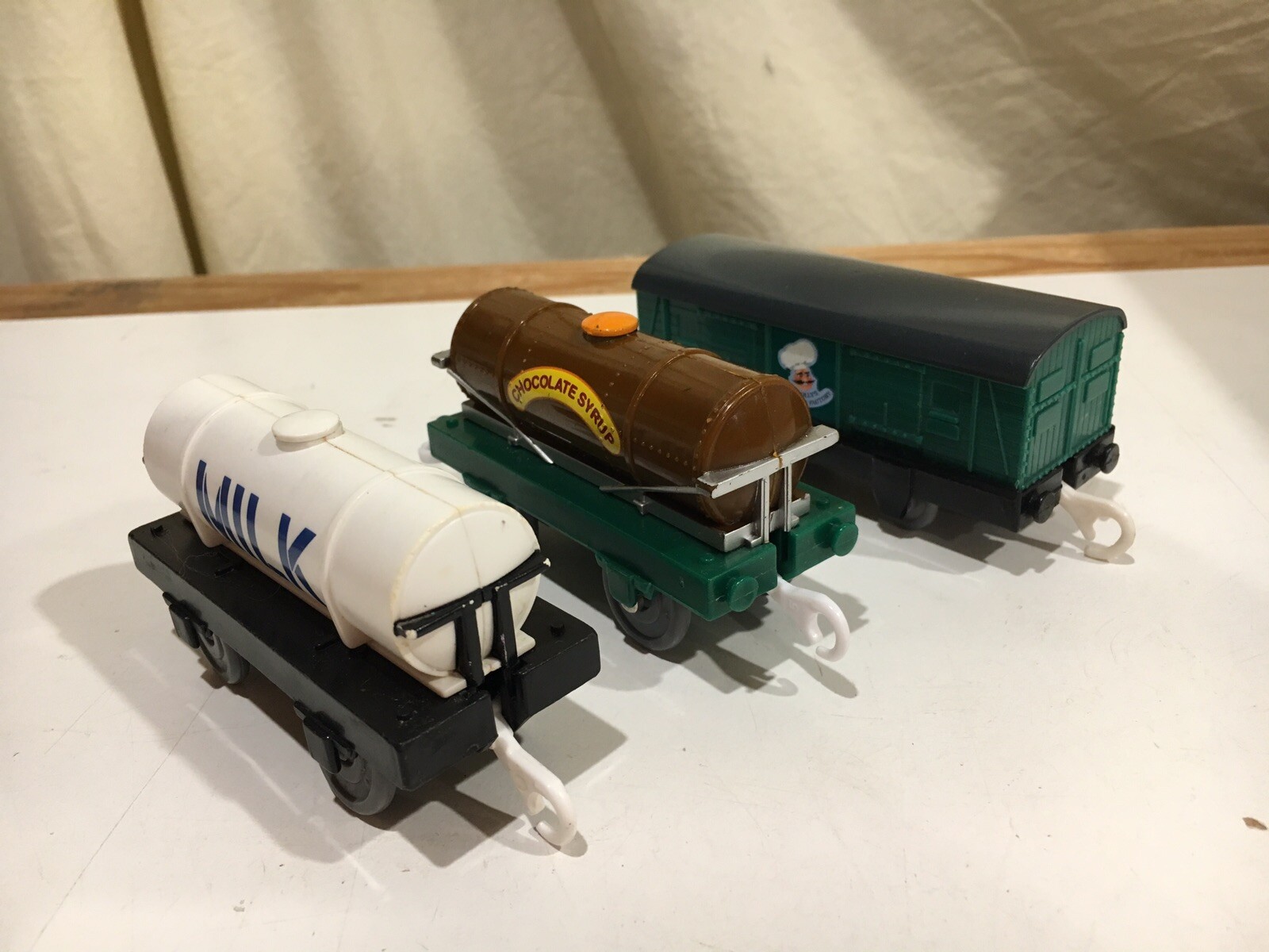 Thomas and Friends Trackmaster Mr. Jolly’s Chocolate Factory and Milk ...