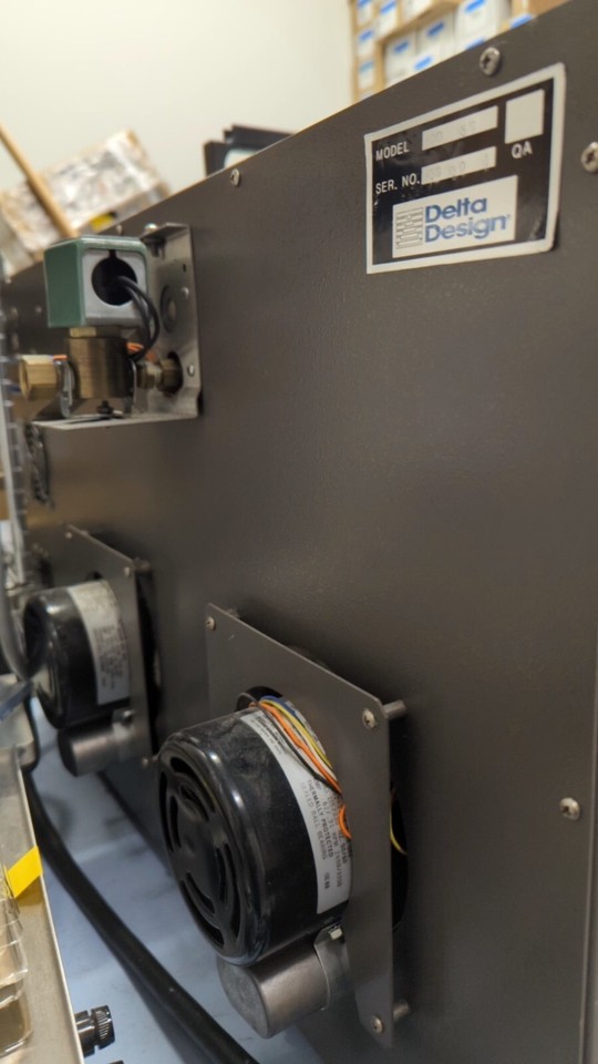 Delta Design 9039 - Hot & Cold Temperature Test Chamber | eBay