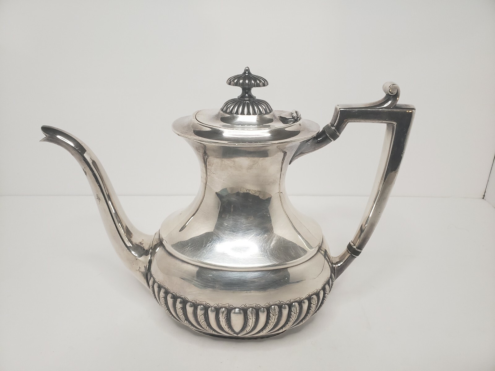 Wallace epns ornate Georgian England Played USA Silver Bordered Base ...