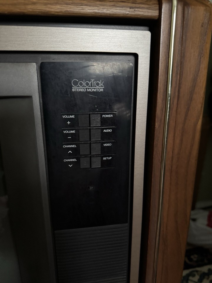 “Vintage RCA ColorTrak Console TV - 1980s Retro Wood Cabinet ,Tested ...