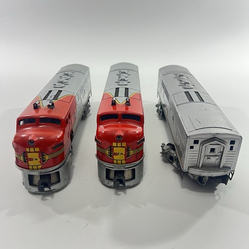 LIONEL Train Set Santa Fe F-3 ABA Diesel 2333-20 Powered, B Unit 2343C ...