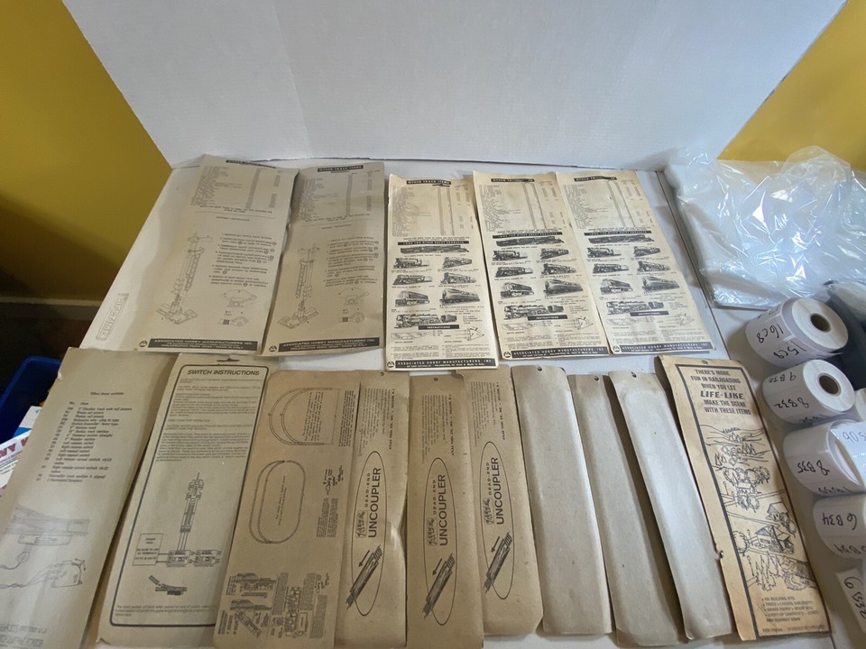 Atlas, Model power, Life-Like, and RHM midel train rails HO scale lot ...