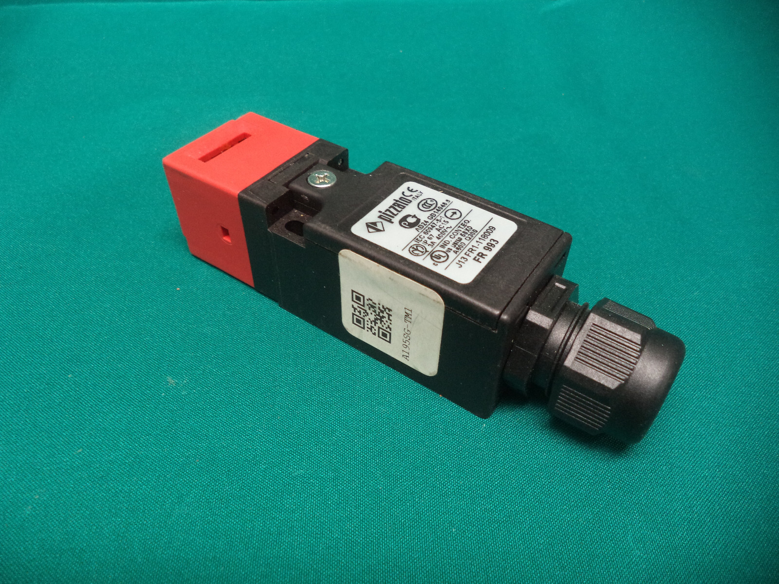 Pizzato FR 993 Safety Interlock Switch NEW!!! | eBay