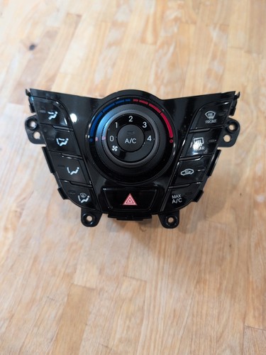 2012-17 Hyundai Veloster Heater AC Control 97250-2V011 BPD. Gloss ...