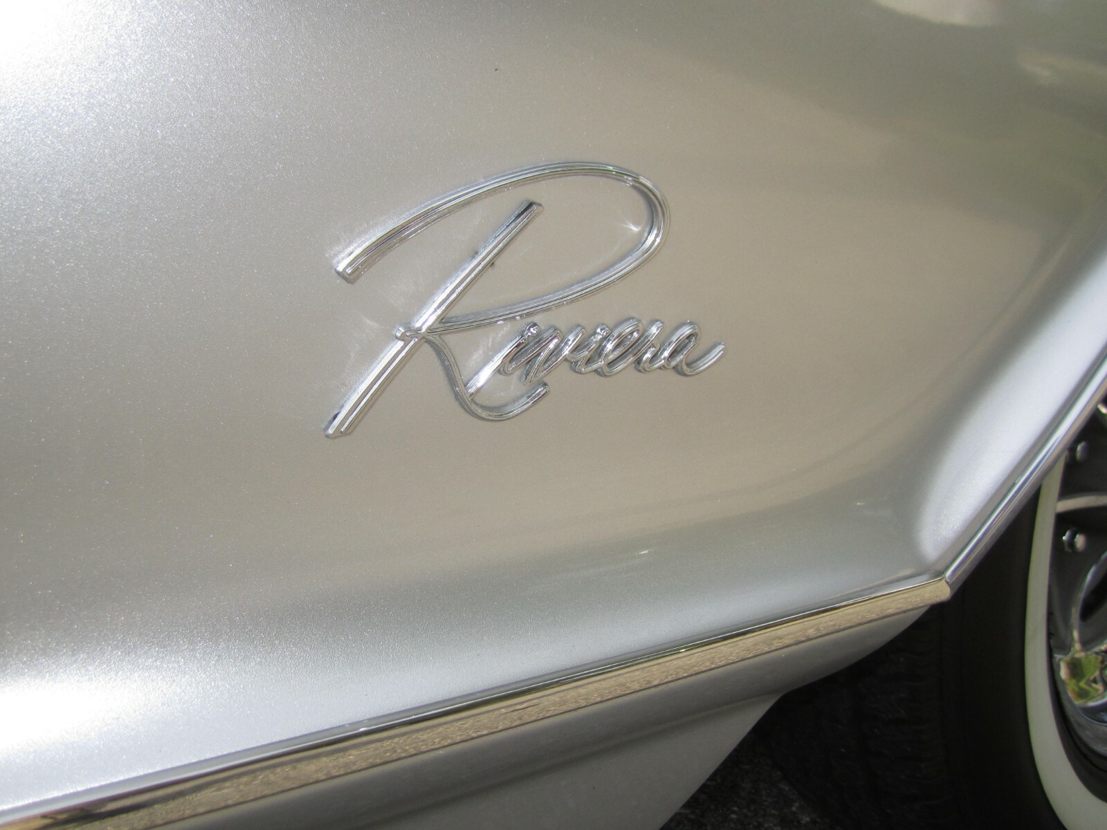 1963-1967 Buick Riviera Fender & Hood Script Emblem | Chrome | OEM ...