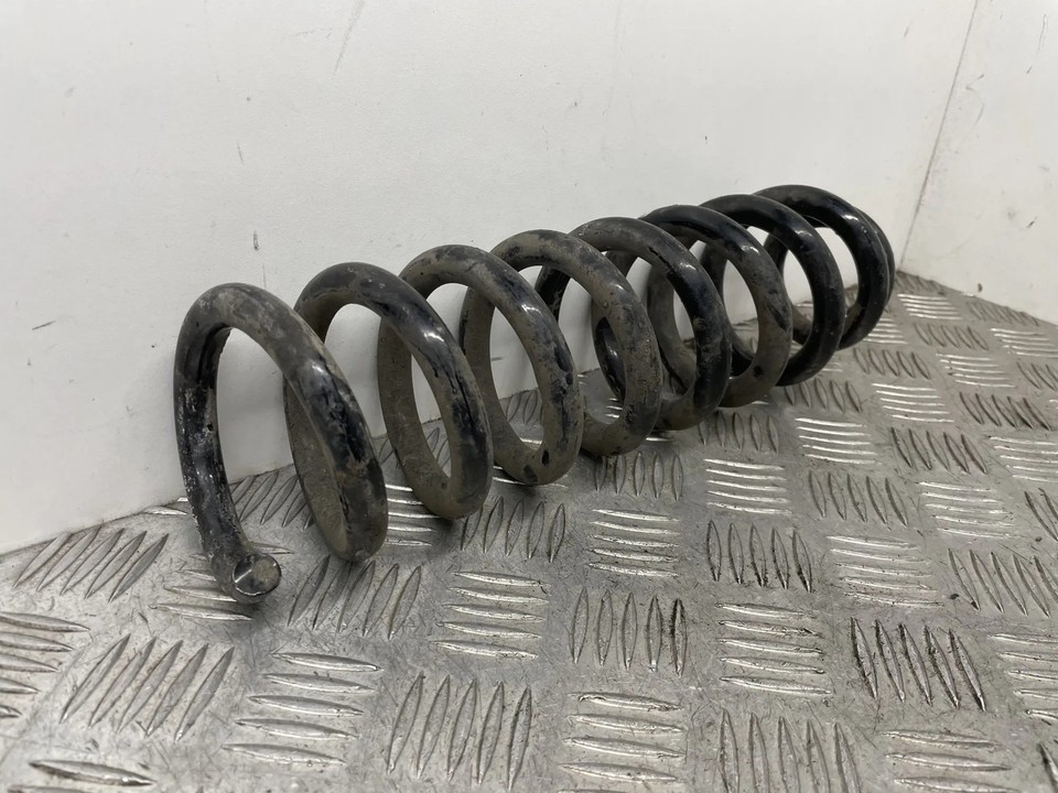 MERCEDES-BENZ E Cabrio A238 Rear Left Coil Spring 2.00 Diesel 143kw ...
