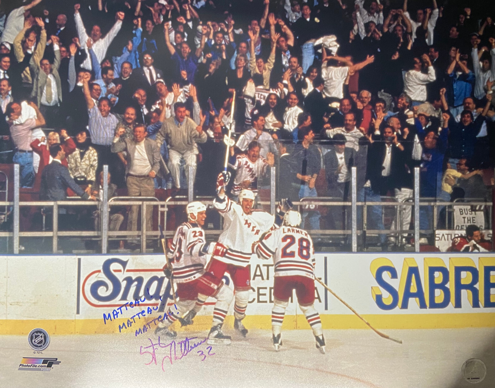 Stéphane Matteau Signed 16x20 Photo "Matteau! Matteau! Matteau!" "32 ...