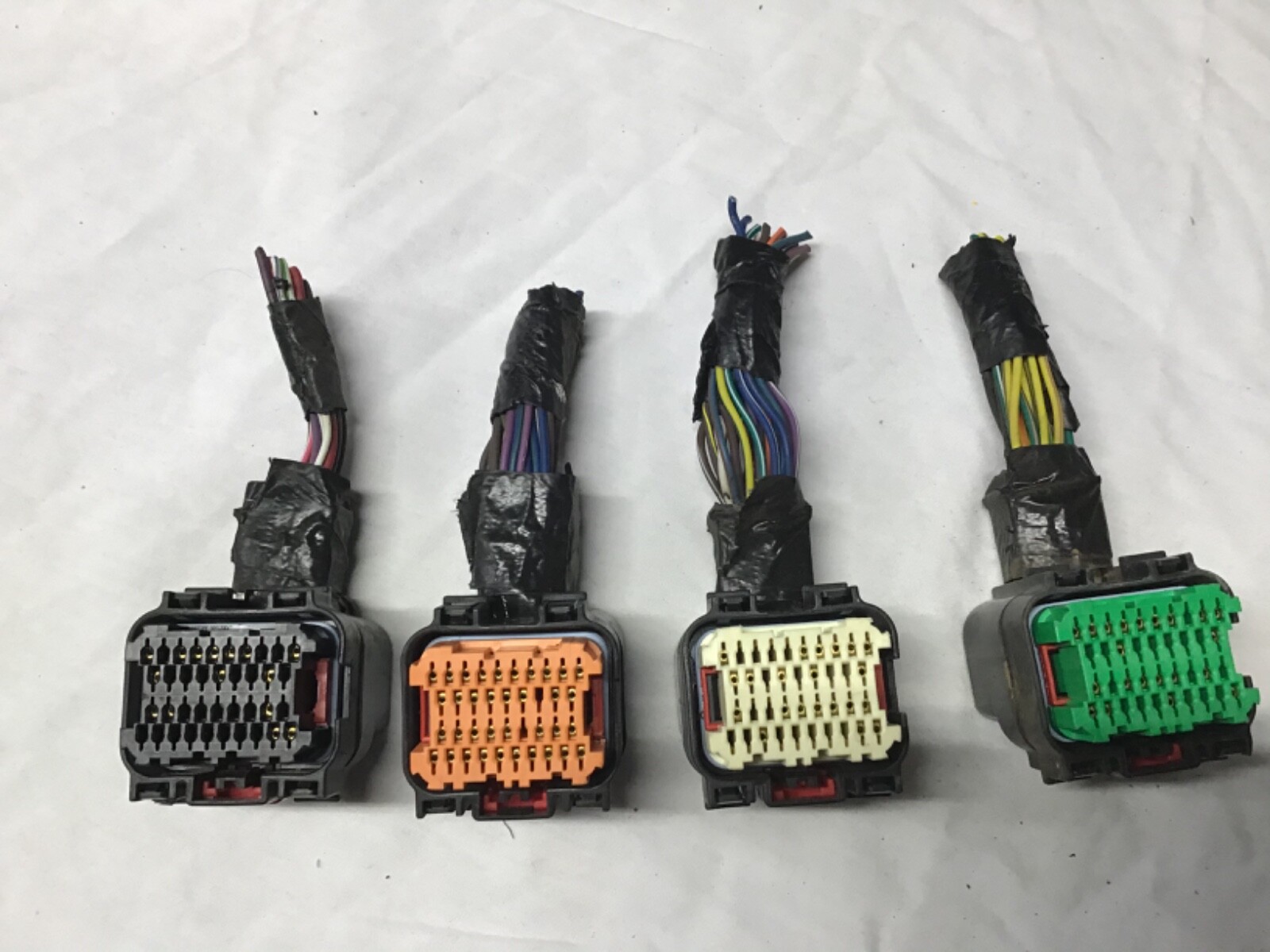 07 Dodge NITRO Engine Control Module ECM ECU Computer P68031101AA 2007 ...