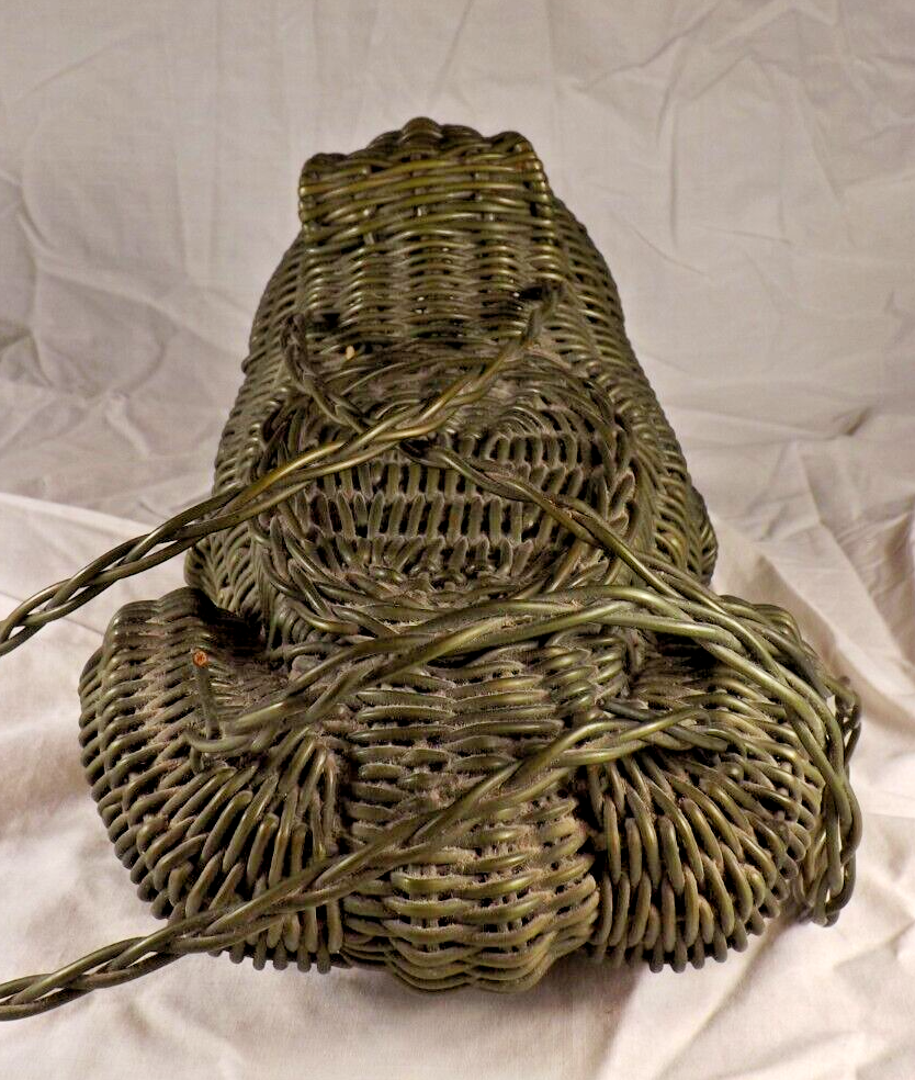 1960s Wicker Green Frog Purse Basket w/Lid and Orange Marble Eyes | eBay