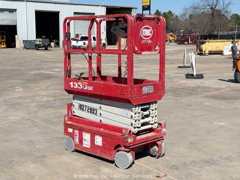 2018 MEC 1330SE 13' Electric Scissor Lift Manlift Aerial Platform ...