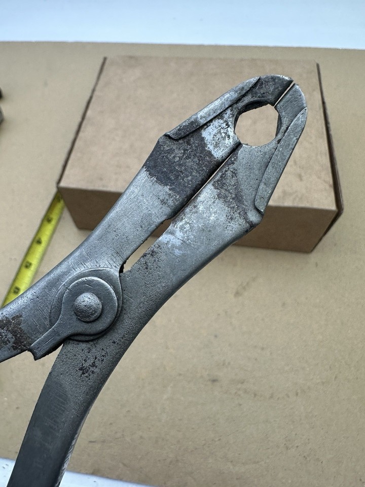 Vintage K-D Mfg. Co. Valve Keeper Inserter Pliers Mechanic Tool No. 605 ...