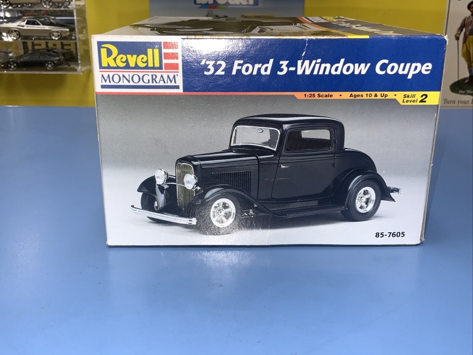 VINTAGE 1996 REVELL 1932 FORD 3-Window Coupe 1/25 MODEL CAR KIT 85-7605 ...