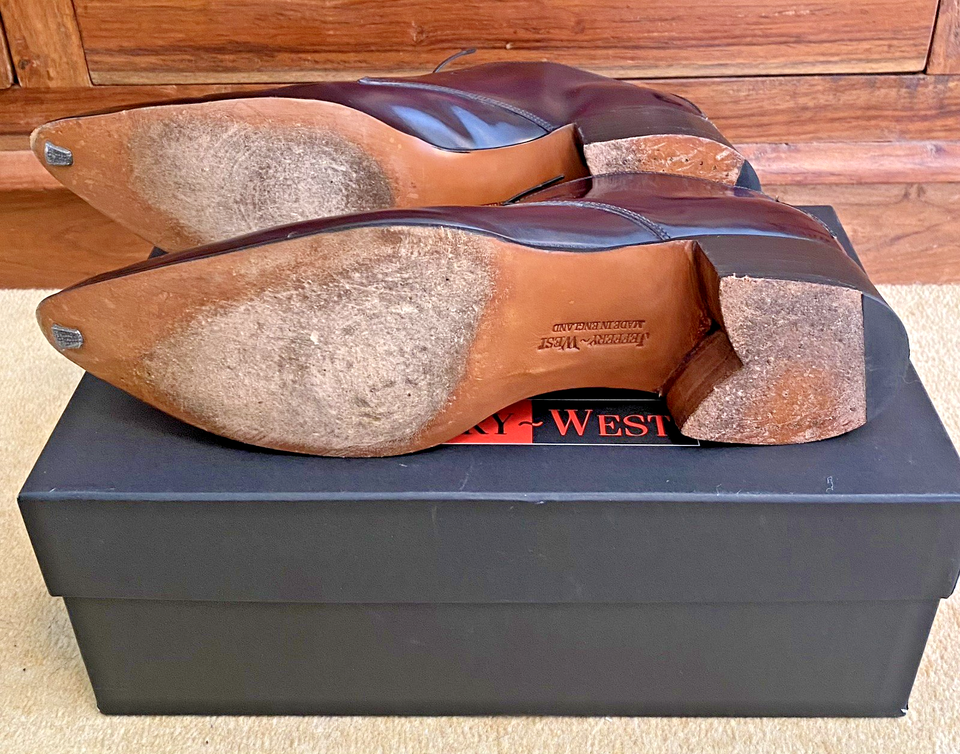 Jeffery-West 'Sylvian', Plain Winklepicker Gibson Shoes, in Aubergine ...