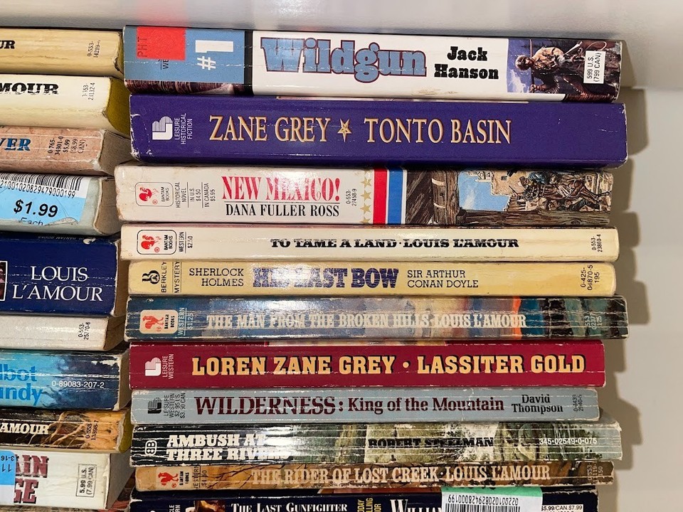 HUGE Lot 60 Westerns Vintage Books! - L'amour, Brand, Zane Grey, Ralph ...