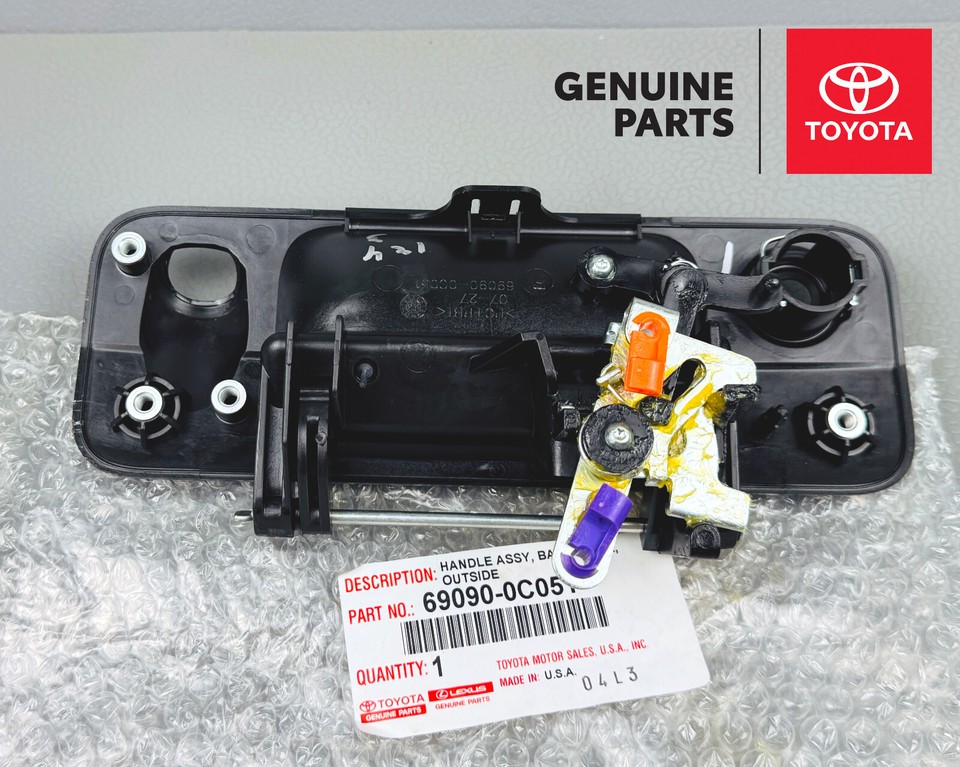 69090-0C051 OEM GENUINE TOYOTA 2007-2013 TUNDRA TAILGATE HANDLE W ...
