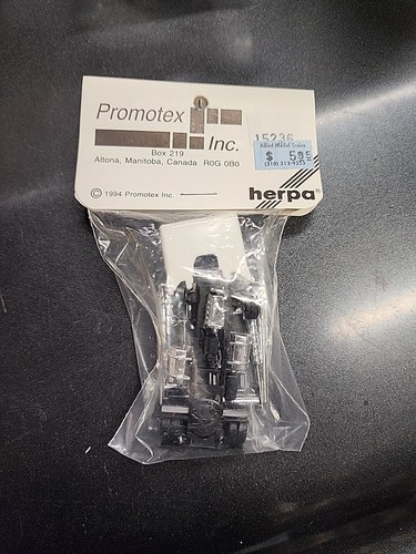 1994 Promotex Herpa Frieghtliner Tractor Truck H O Scale 1:87 D RBs ...