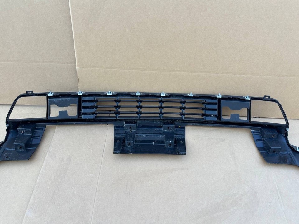 2020-2023 Chevrolet Silverado 2500 HD Front Bumper Exterior Trim Lower ...