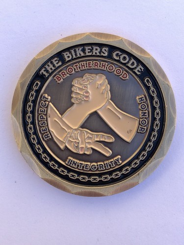 MOTORCYCLE CHALLENGE COIN "THE BIKERS CODE" BROTHERHOOD HONOR RESPECT ...