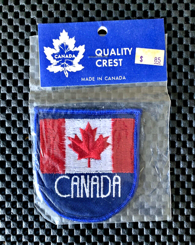 CANADA EMBROIDERED SEW ON ONLY PATCH MAPLE LEAF FLAG TOURIST 2 1/2" x 3 ...